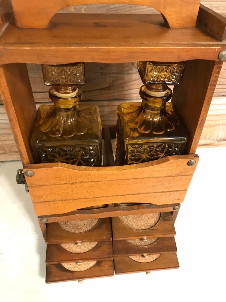 Antique Liquor Bottle/bar Caddy Locking Wooden Minibar Cabinet With 2 ...