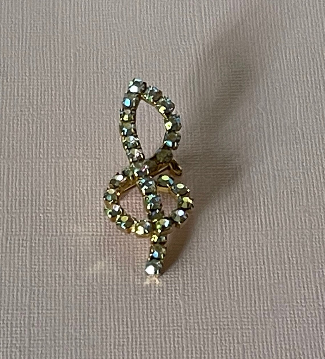 Vintage Rhinestone Treble Clef Brooch, Rhinestone Ampersand, Aurora ...