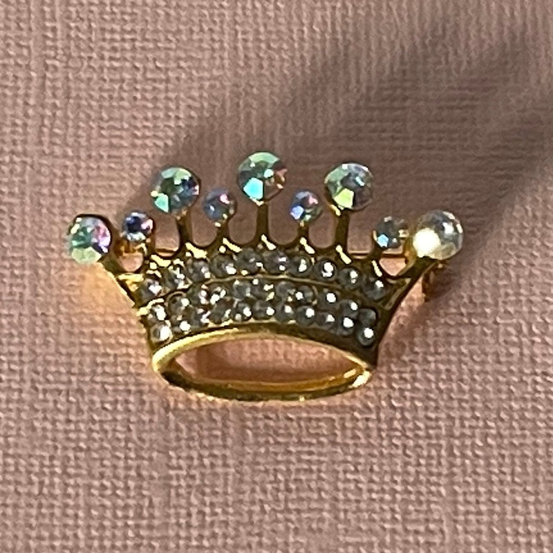 Crown Pin - Etsy