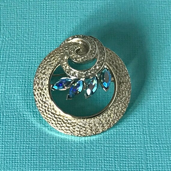 Vintage signed Kramer of New York brooch rhinestone Kramer | Etsy