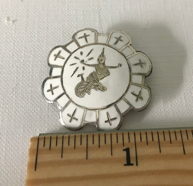 Vintage Siam Sterling Silver Pin Signed Siam 925 Sterling | Etsy Vintage Siam Sterling Silver Pin Signed Siam 925 Sterling | Etsy