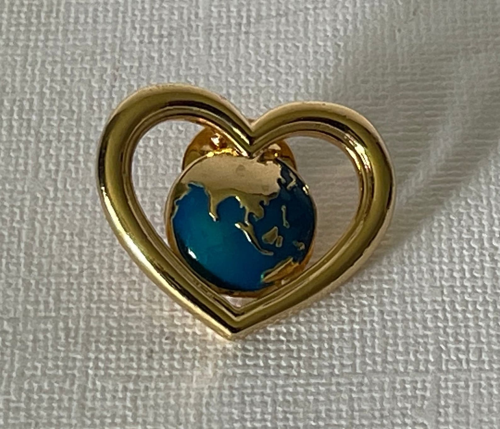 Vintage Earth Pin Earth Brooch Mother Earth Pin World Pin - Etsy