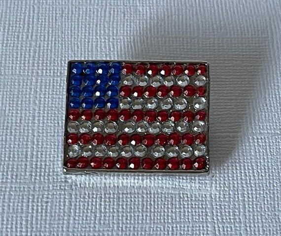 Rhinestone United States flag pin, vintage USA flag p… - Gem