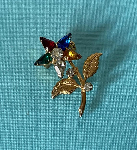 Vintage flower star pin - Gem