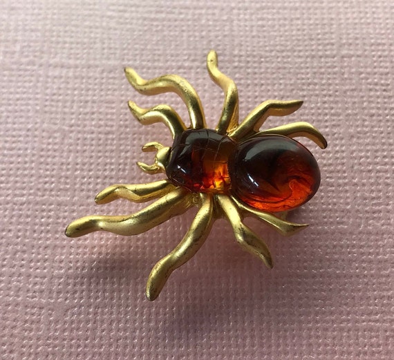 Vintage spider pin, gold spider pin, spider jewelry, … - Gem