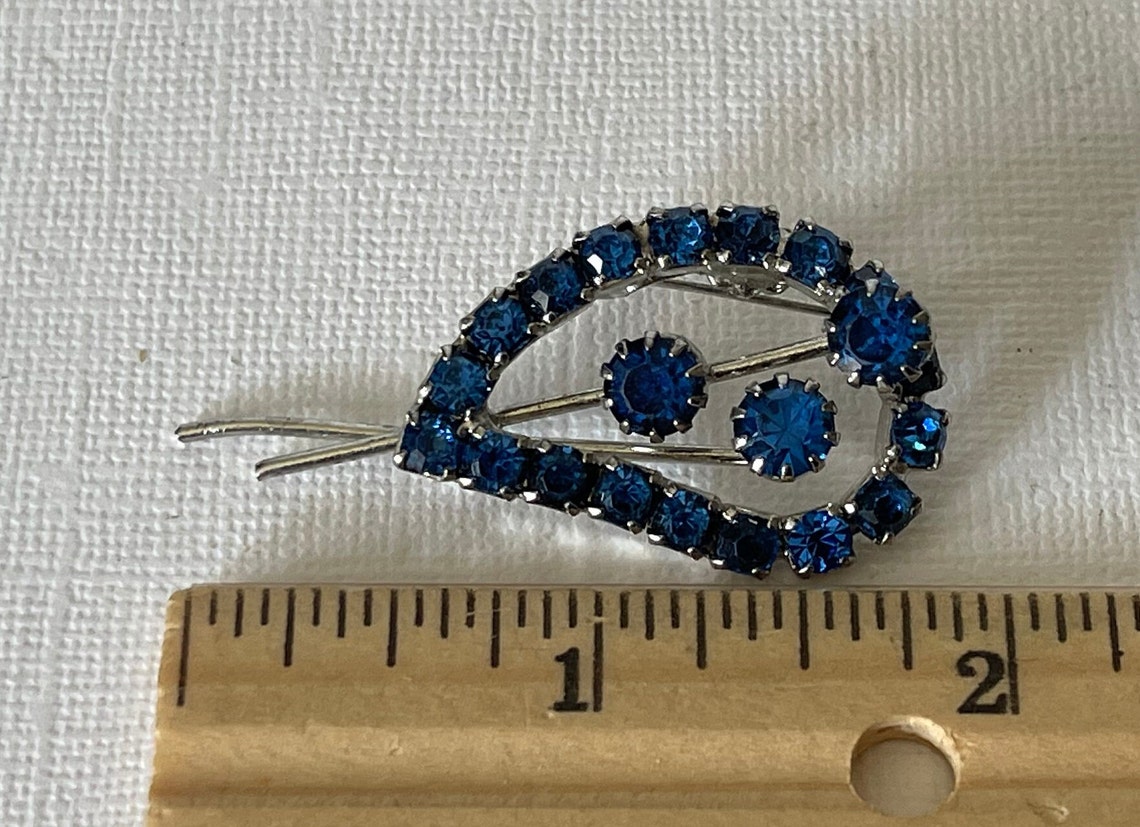 Vintage Blue Rhinestone Flower Pin Blue Leaf Brooch High End - Etsy