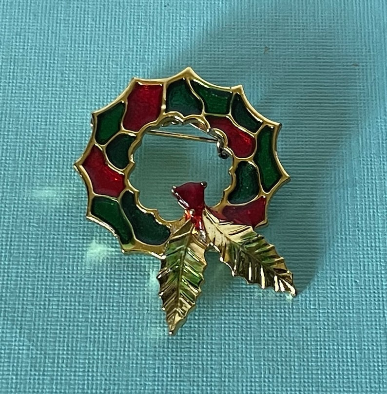 Vintage Wreath Brooch Gold Wreath Pin Green and Red Wreath | Etsy