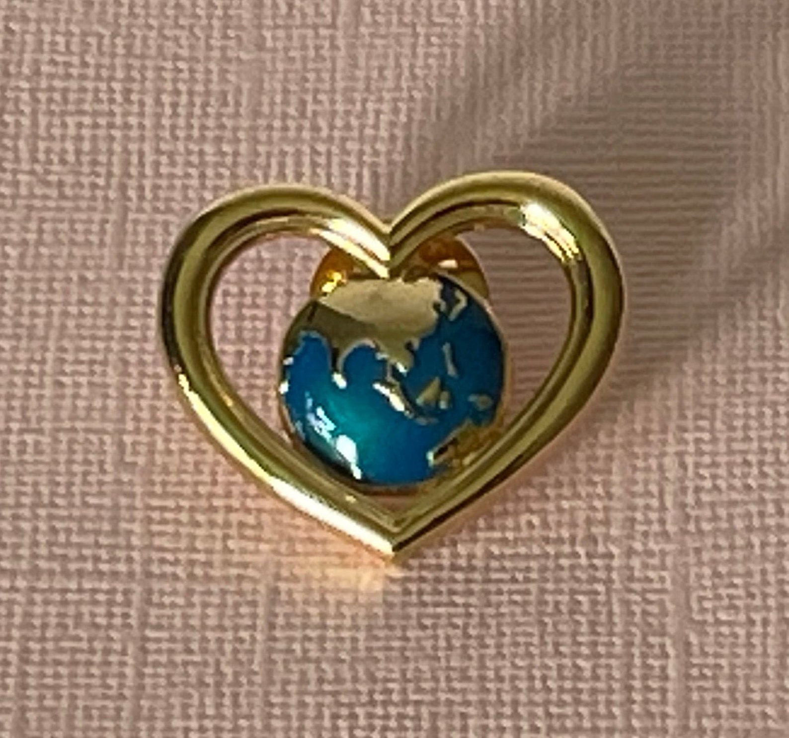 Vintage Earth Pin Earth Brooch Mother Earth Pin World Pin - Etsy