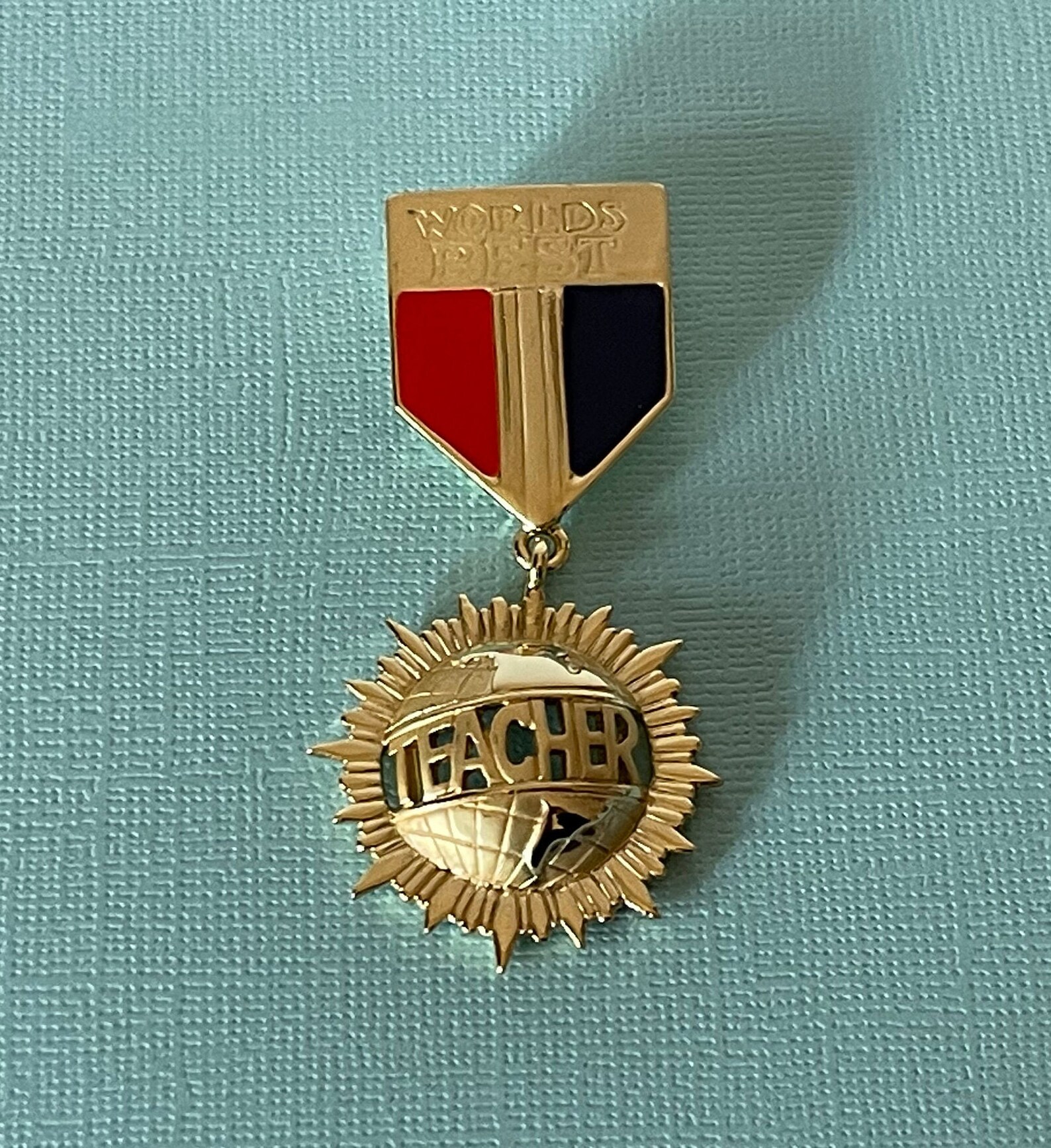 Vintage Worlds Best Teacher Pin, Worlds Best Teacher Pin, Gold Tone ...