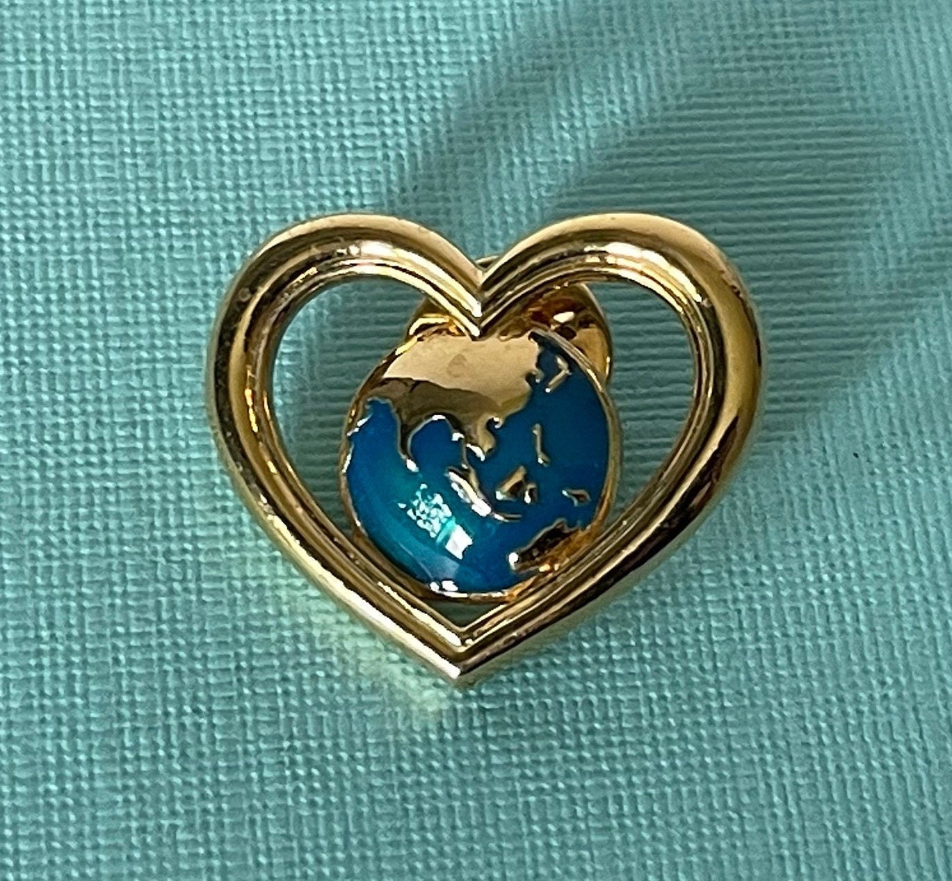 Vintage Earth Pin Earth Brooch Mother Earth Pin World Pin - Etsy