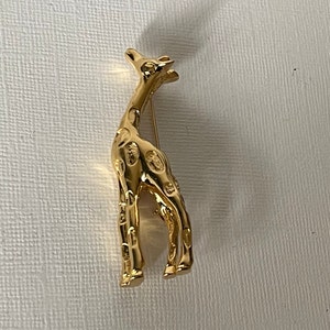 Vintage Giraffe Pin, Signed Giraffe Pin, Gold Giraffe Pin, Animal Pin ...