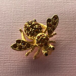 Signed Joan Rivers Bee Brooch, Joan Rivers Amber Bee Pin, Joan Rivers ...