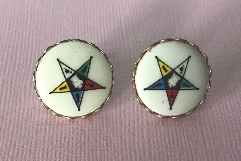 Vintage White Order of the Eastern Star Screw Back Earrings, Round ...
