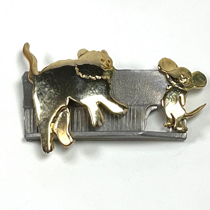 Vintage Ultra Craft Signed Pin Brooch Cat and Mouse Silver & Gold Tone ...