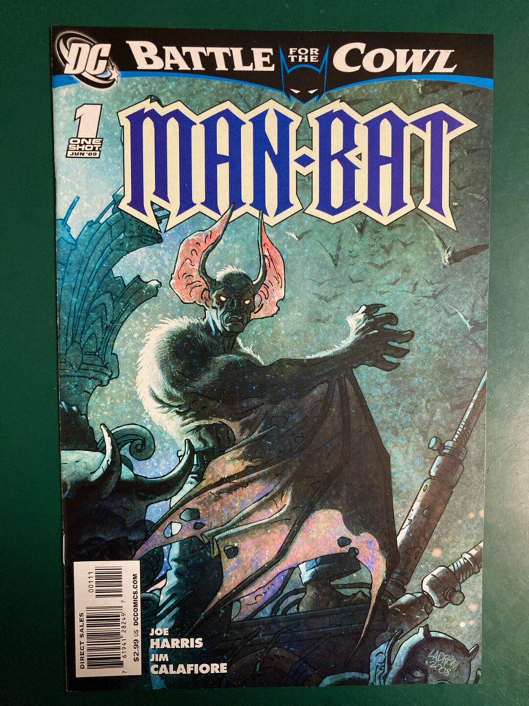 Battle for the Cowl: Man-bat # 1 Comic by DC Comics - Etsy