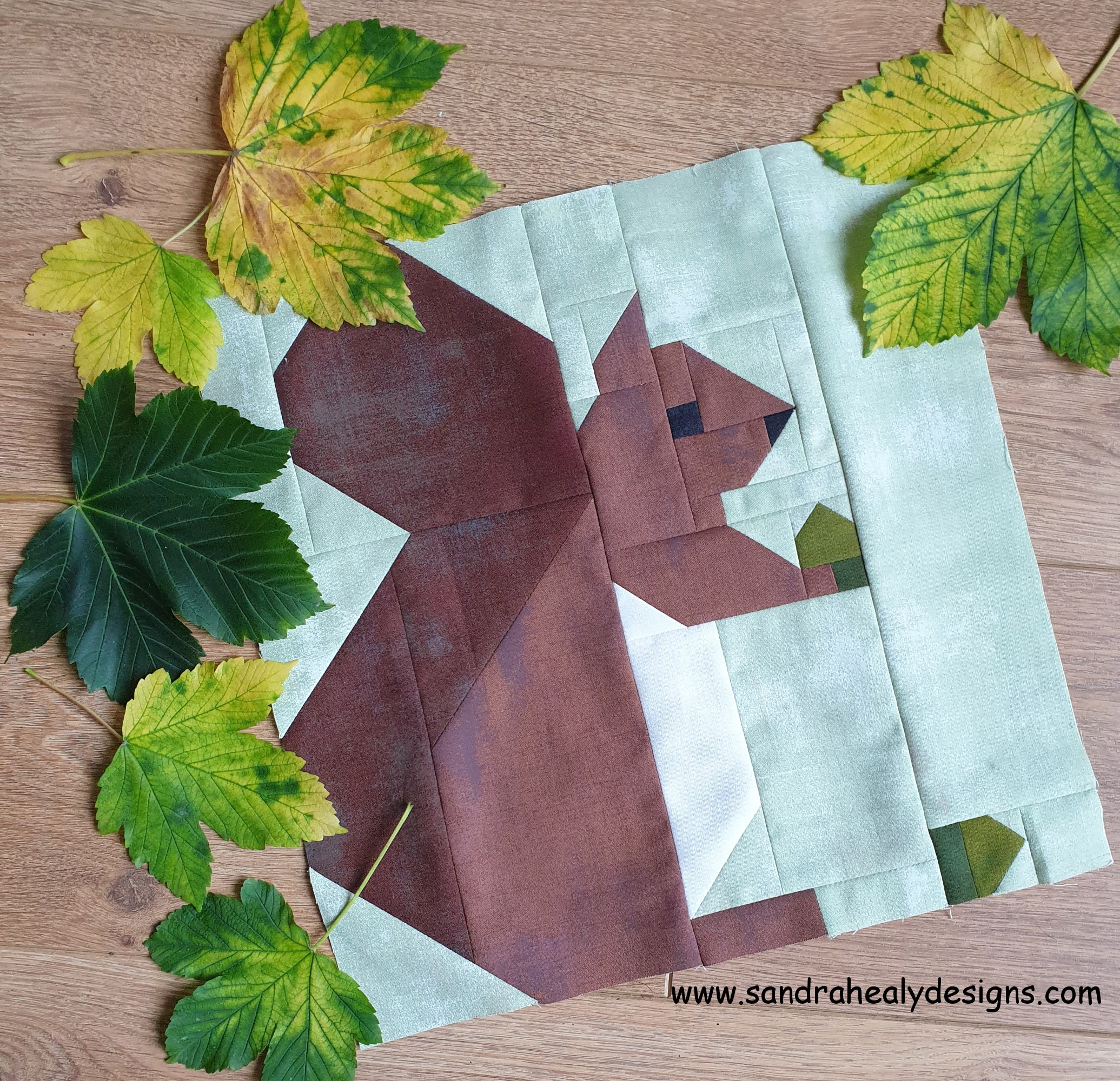 Squirrel Quilt Block Pattern: Machine Pieced Fall Design (PDF Download ...