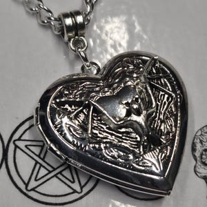 Gothic Vampire Bat Locket Necklace Made to Measure This Locket is a ...