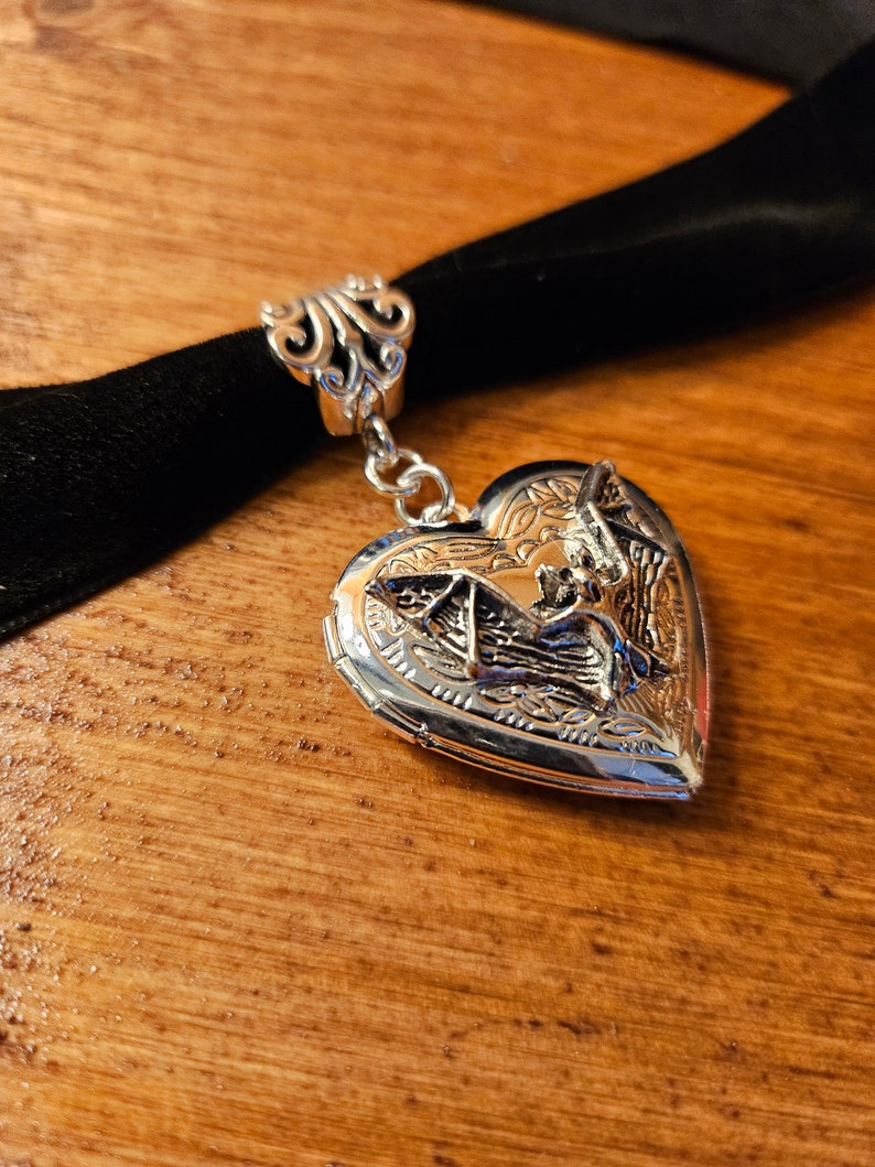 Gothic Vampire Bat Locket Necklace Made to Measure This Locket is a ...