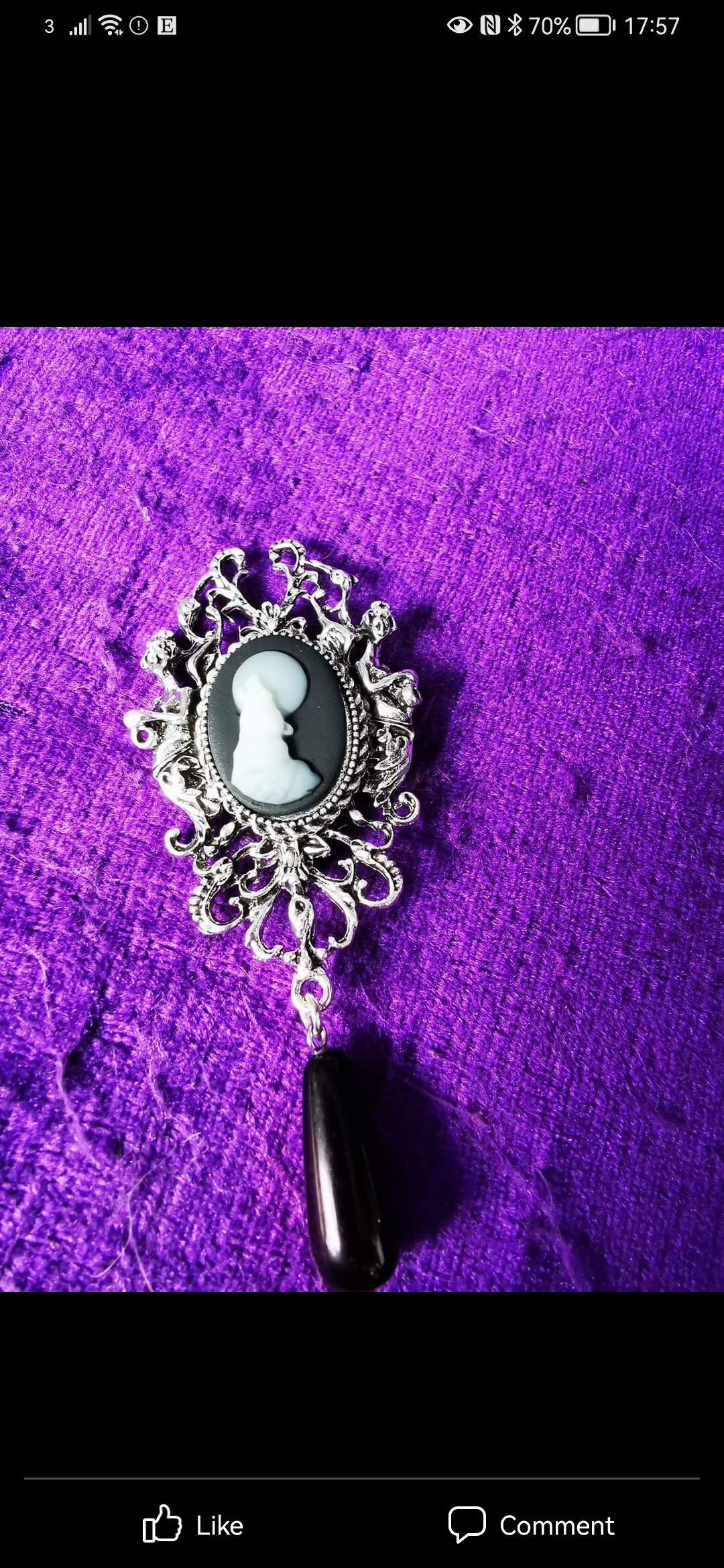 Wolf Howling to Moon Brooch Gothic Celtic Pagan Unisex - Etsy