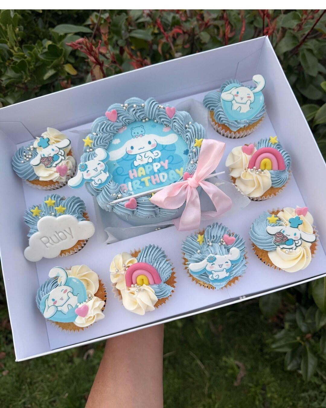 Personalized Edible Icing Cake/cupcake Toppers: Any Image - Etsy
