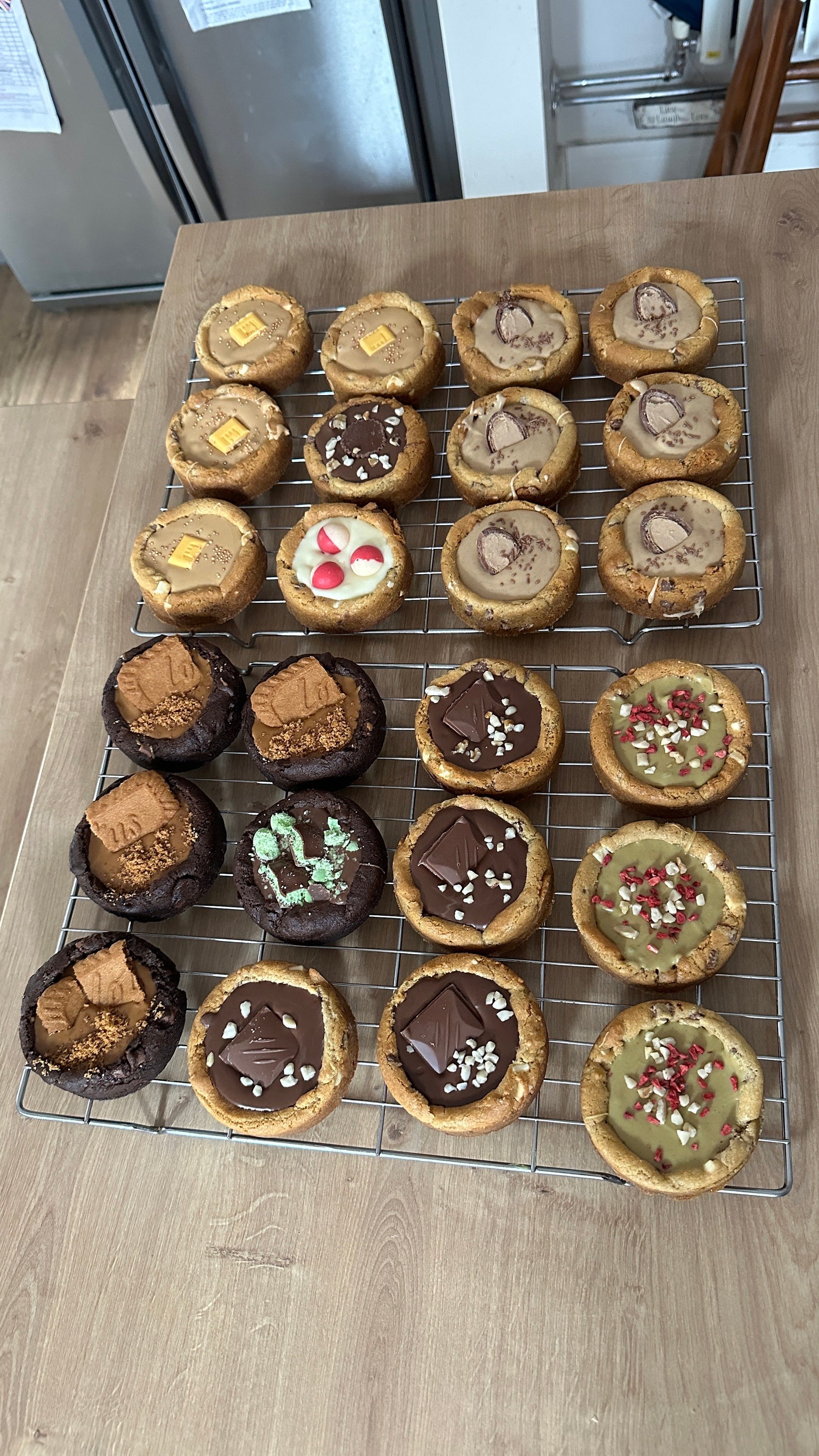 Luxury Stuffed Cookies Box | NYC Cookies UK | Chocolate Cookie Gift ...