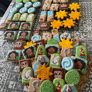 Maui Sugar Cookies | Personalised Decorated Cookies | One Dozen | Moana ...