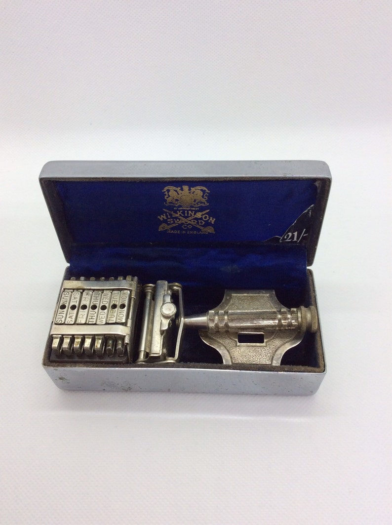 Vintage Wilkinson sword Empire Razor set in original box 7 day | Etsy