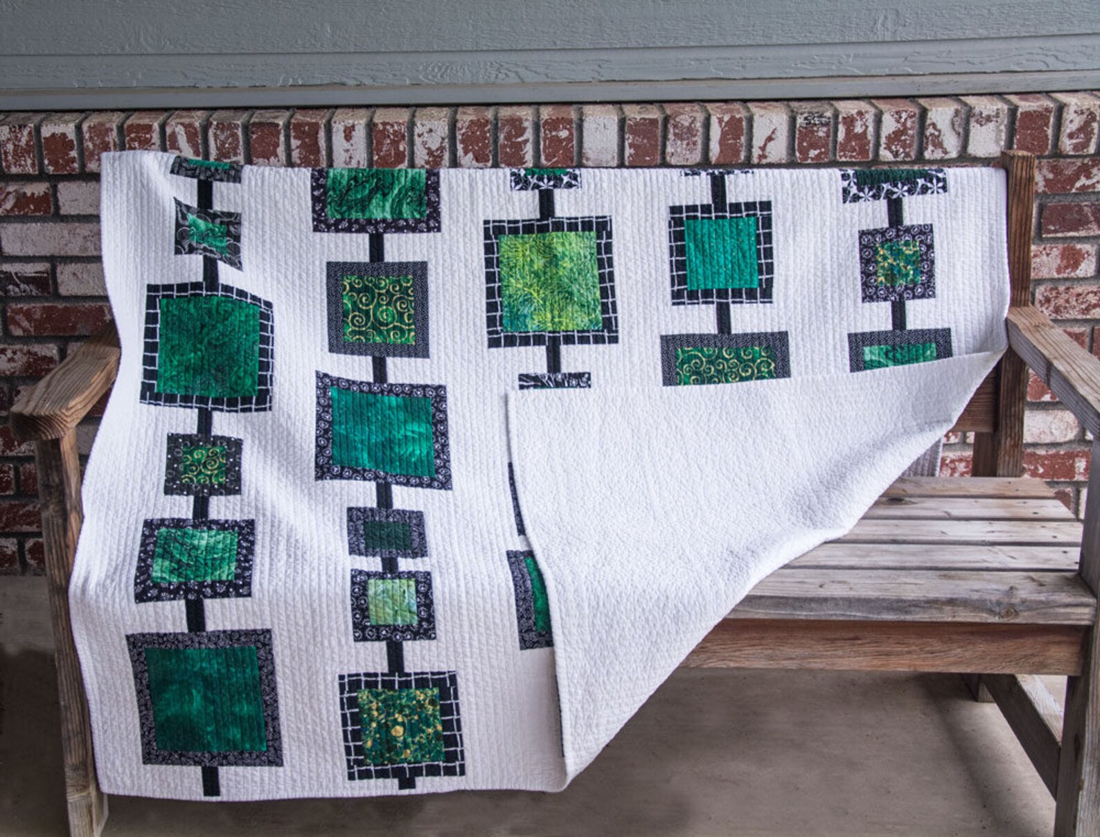 String of Emeralds Modern Quilt - Etsy Canada