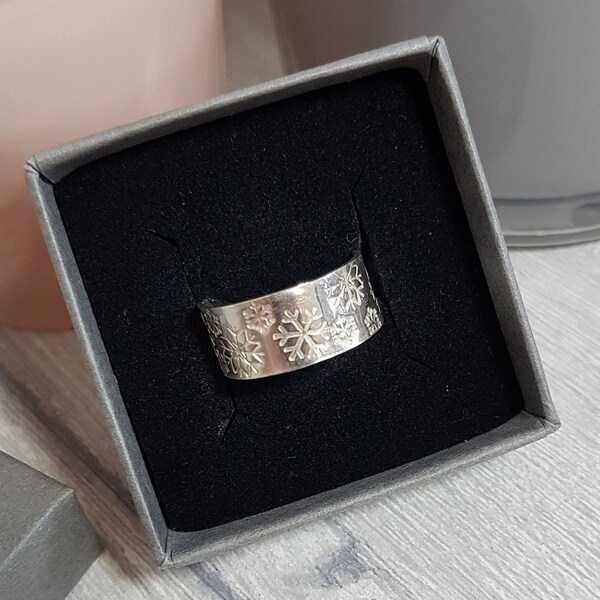 Snowflake Ring - Etsy UK