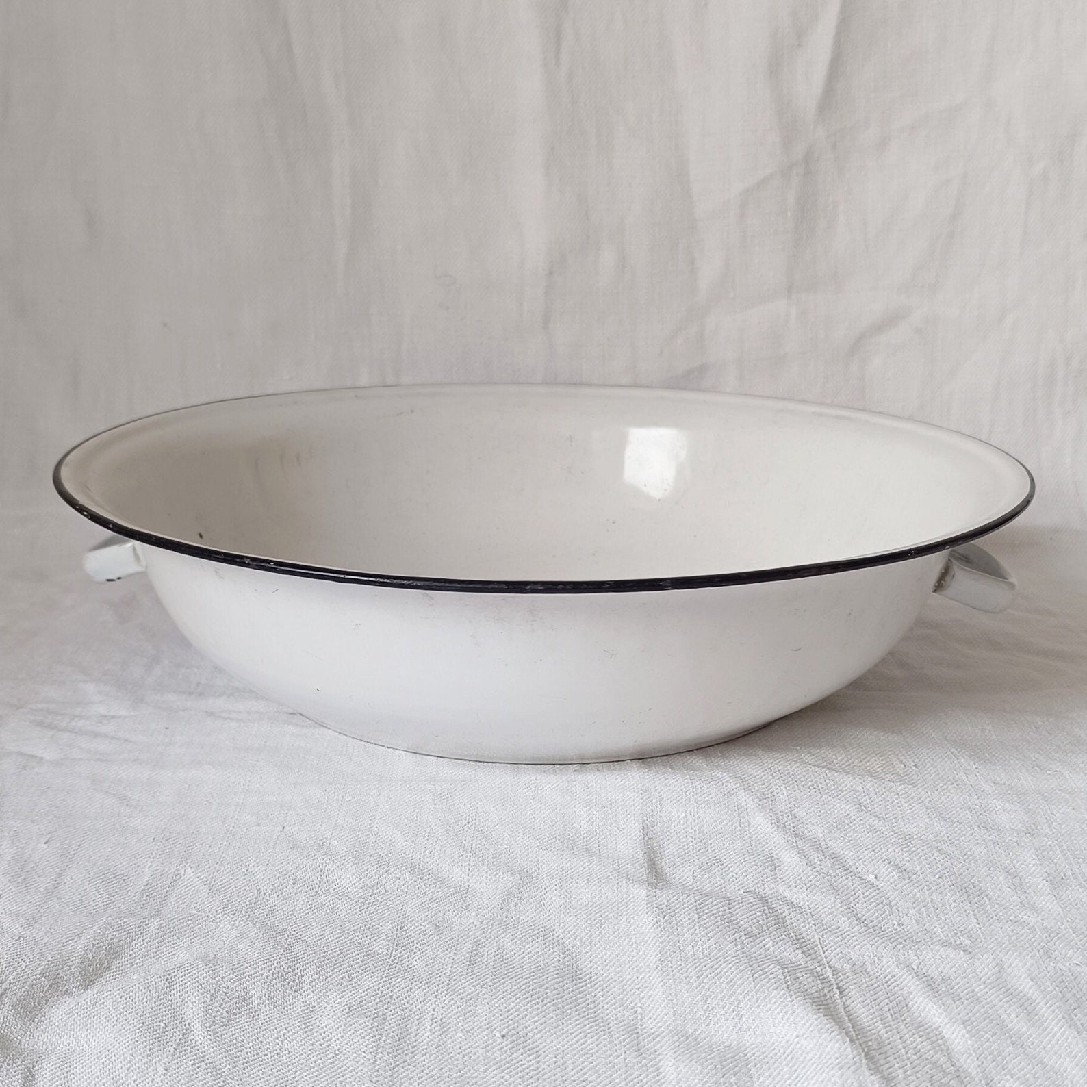 Vintage French Enamel Basin: White With Blue Rim, Farmhouse Decor - Etsy