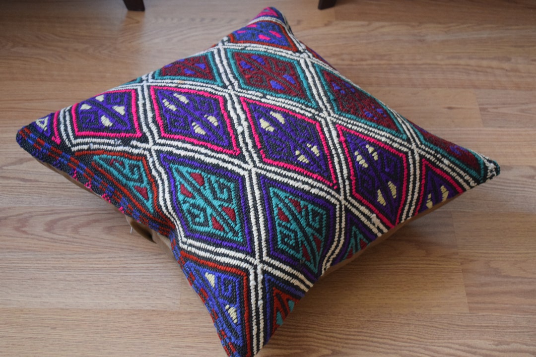 20 Inches Pillow Handwoven Kilm Pillow East Pattern Kilim - Etsy