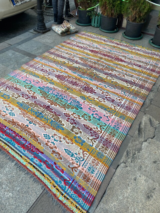 AssyrianRug - Etsy