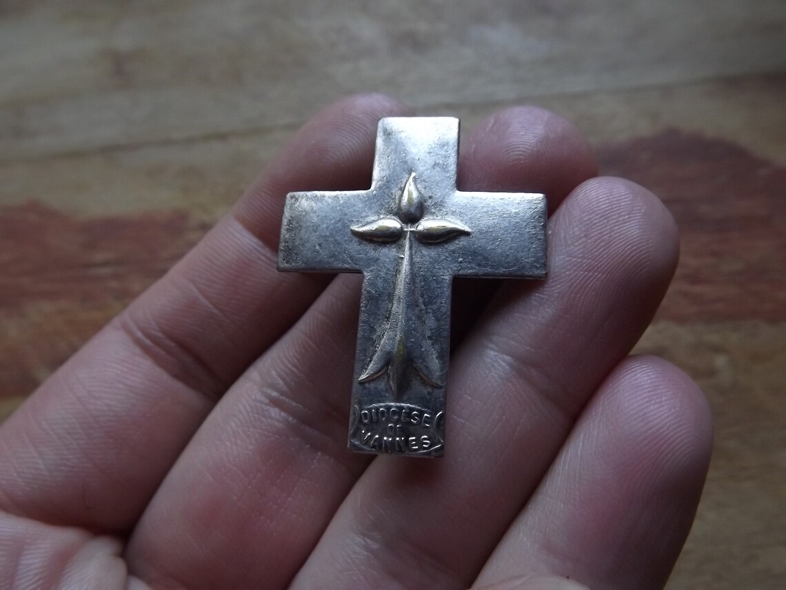 Vintage French Christian Cross Brooch Chobillon Paris - Silver Plated ...