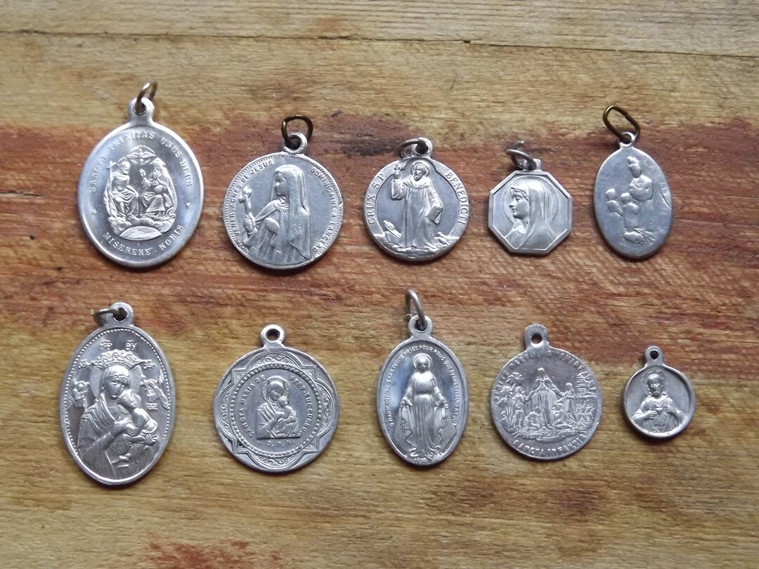 French Set of 10 Christian Aluminium Medals - Jesus - St Benedict ...