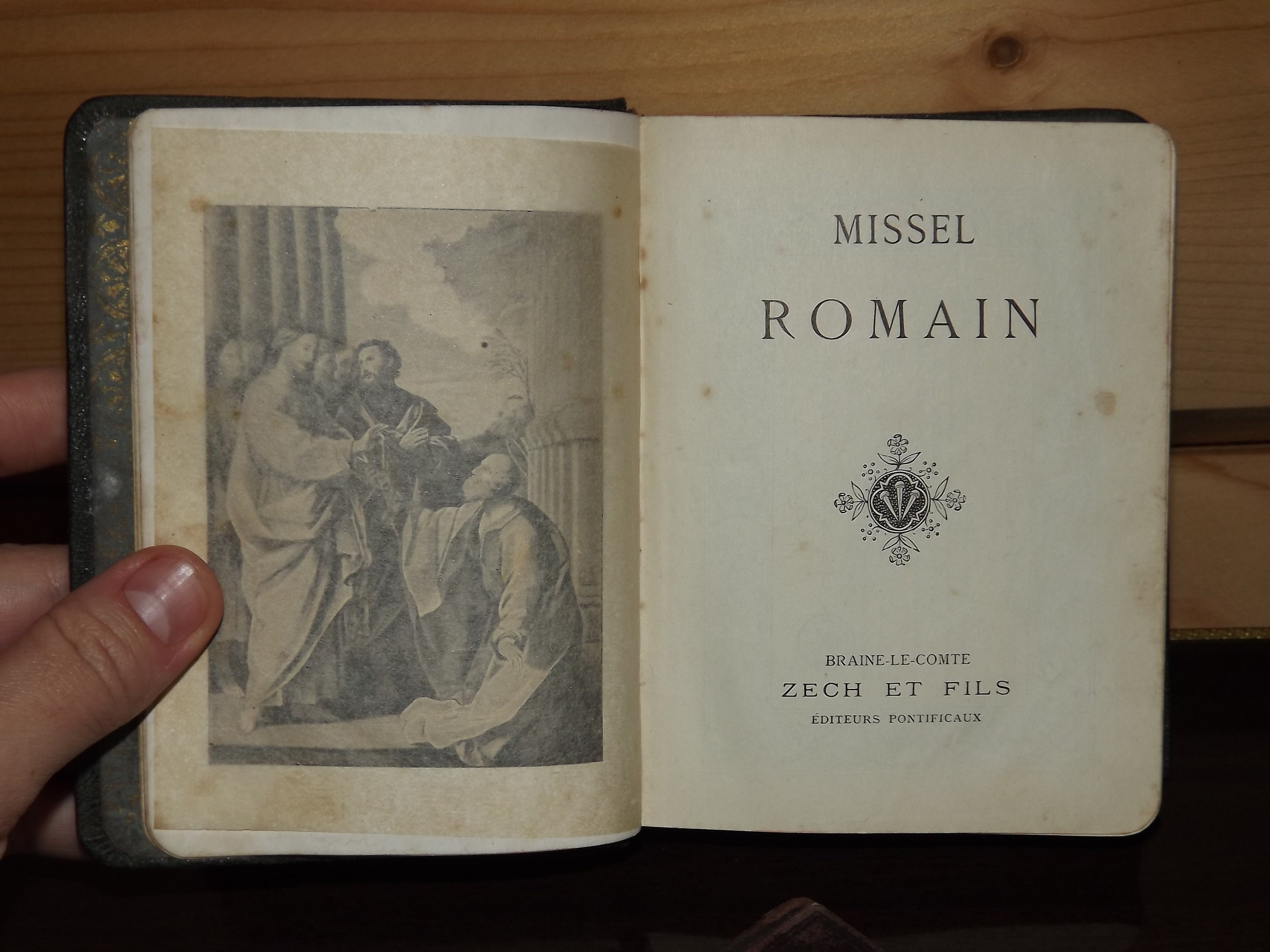 Antique Set of 2 French Christian Missal - Pocket Missal 1901 L ...