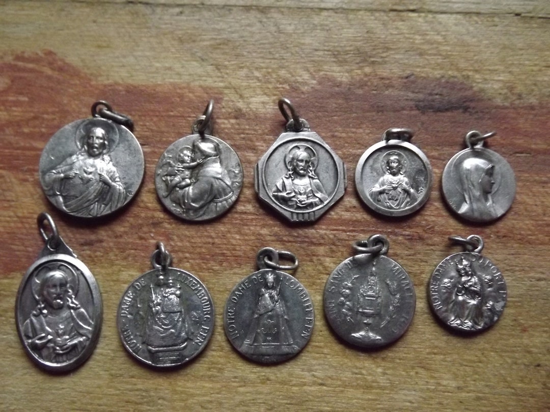 Set of 10 Christian Medals - European Catholic Medals - Jesus - ND De ...