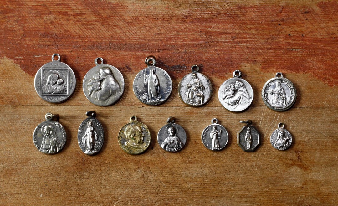 Vintage Set of 13 Christian Medals - Miraculous Medal - St Therese ...