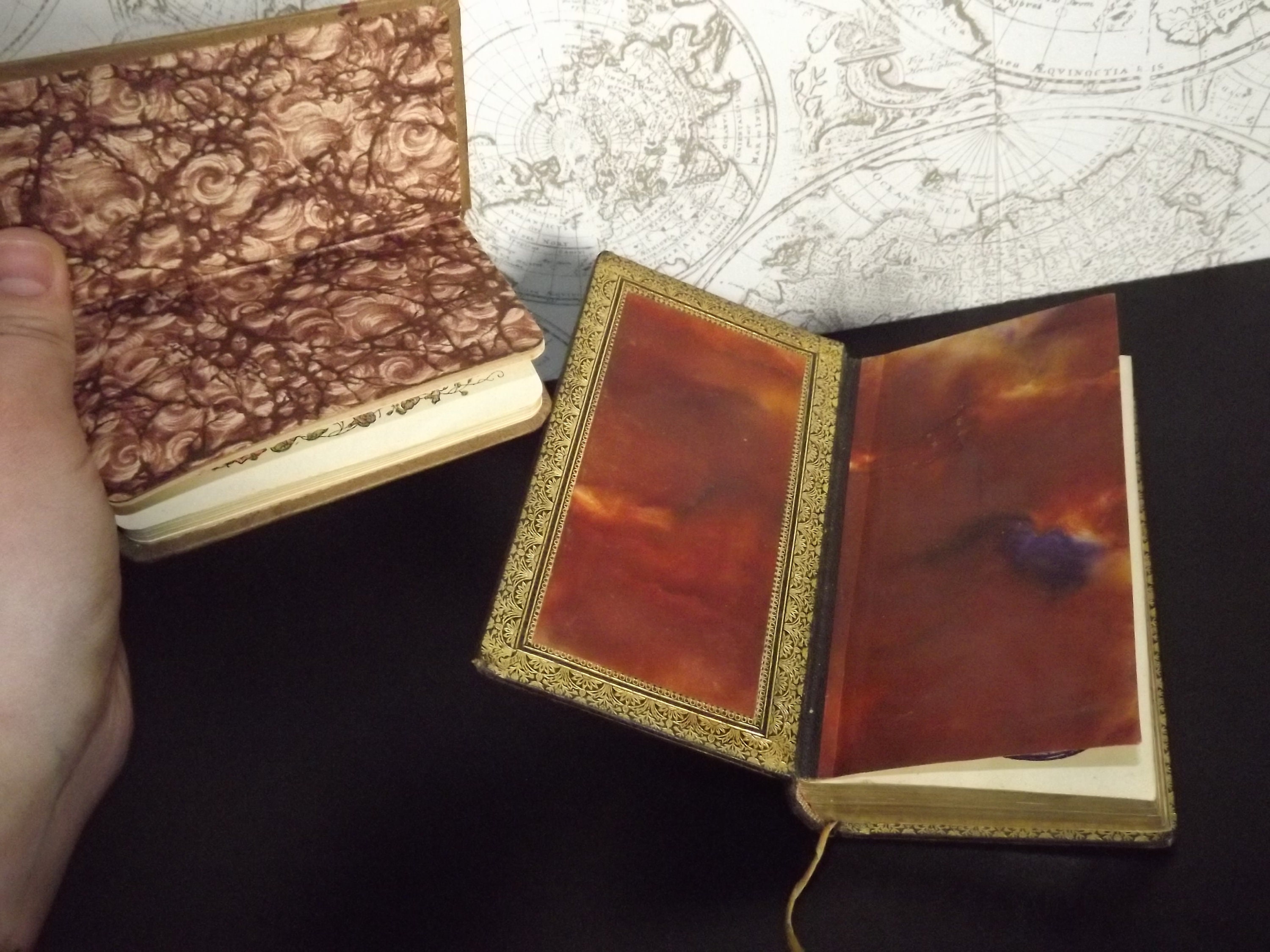 Antique Set of 2 French Missals Manuel Du Chrétien 1918 | Etsy