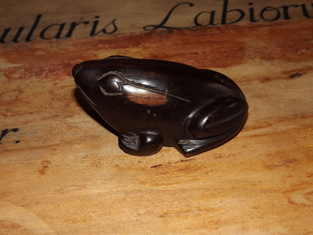 Vintage Wooden Frog - Indonesian Carved Wood Frog - Frog Figurine ...