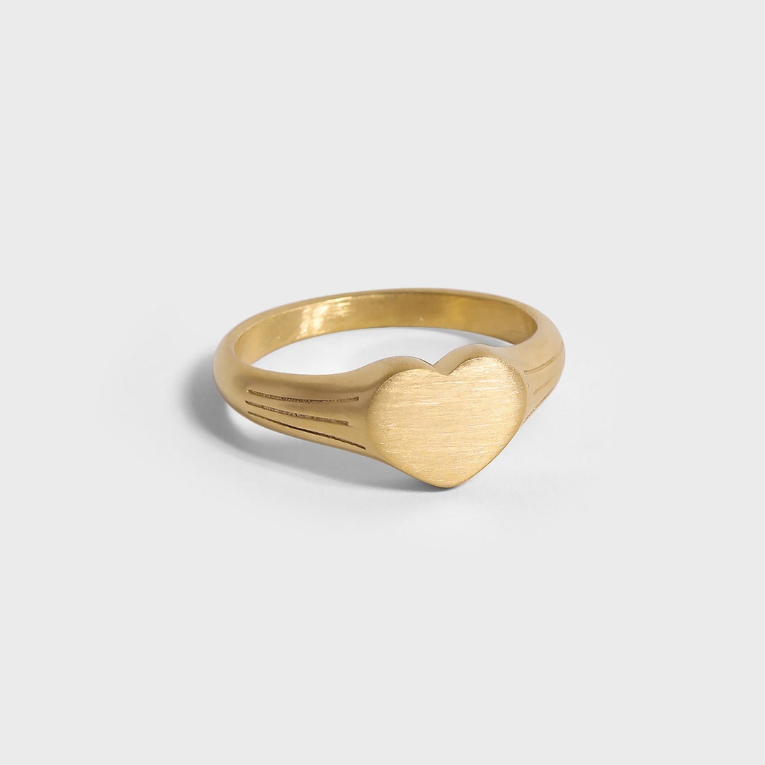 Gold Heart Signet Ring - 18K Gold PVD Stainless Steel Rings for Women ...