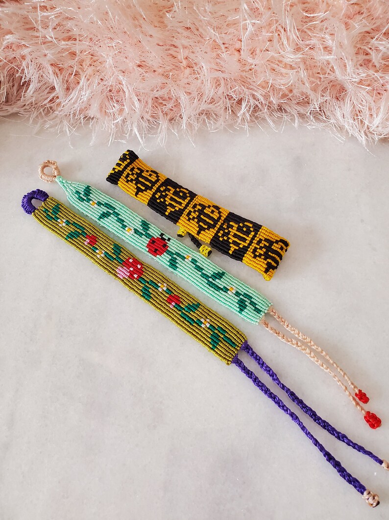 Friendship Bracelets Macrame Alpha Patterns Lady Bug Mushroom Bees ...