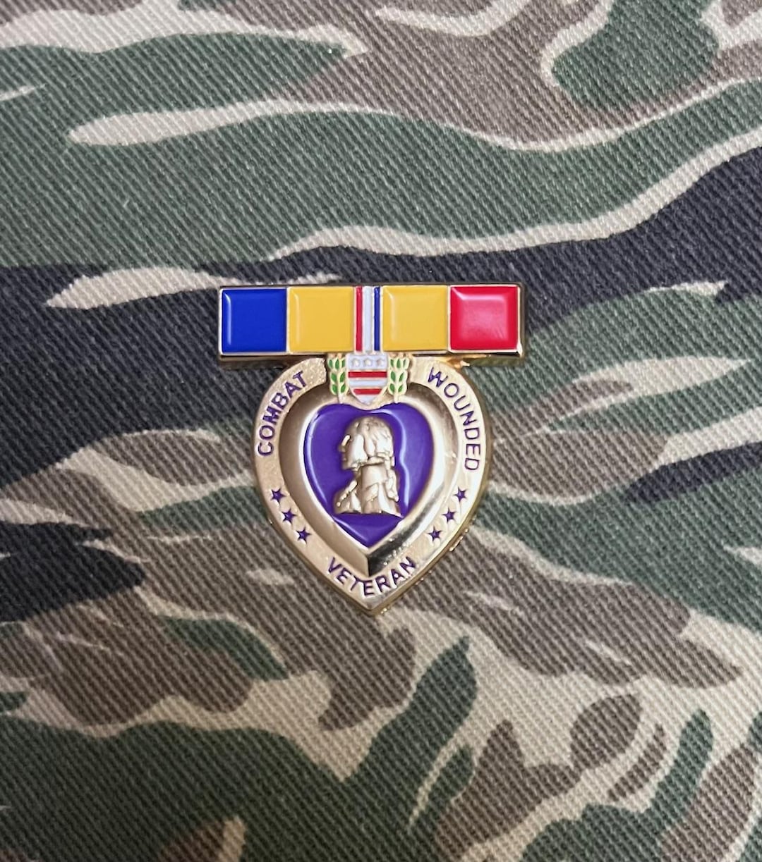 Navy Marines USMC Combat Action Ribbon Combat Wounded Purple Heart Pin ...