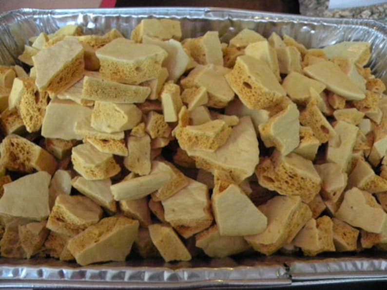 Old Fashioned Puff Crunchy Melt in Your Mouth Chocolate Coated Candy ...