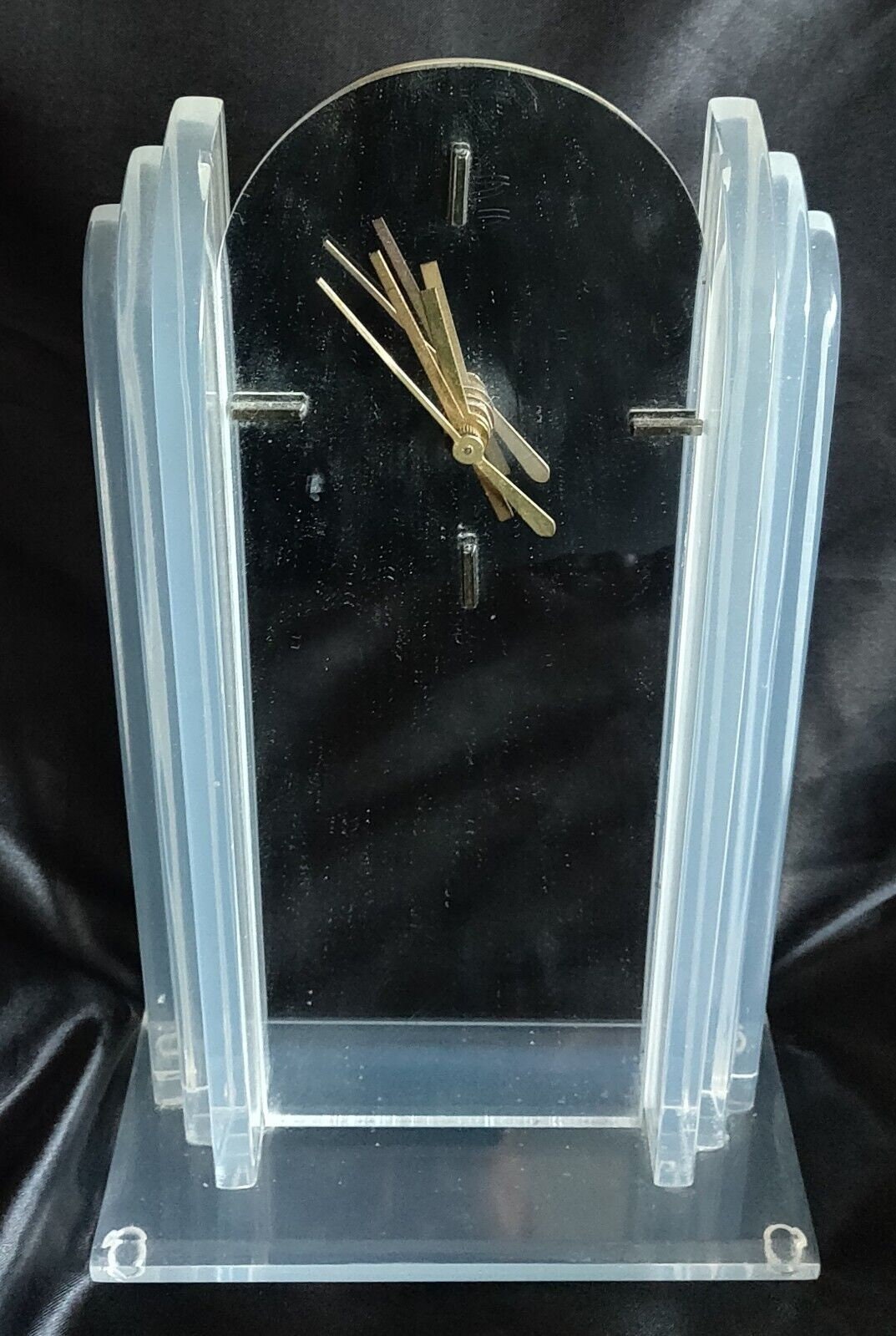 Van Teal Art Deco MCM Lucite Sculpture Mantle Clock Mirrored Face Brass ...