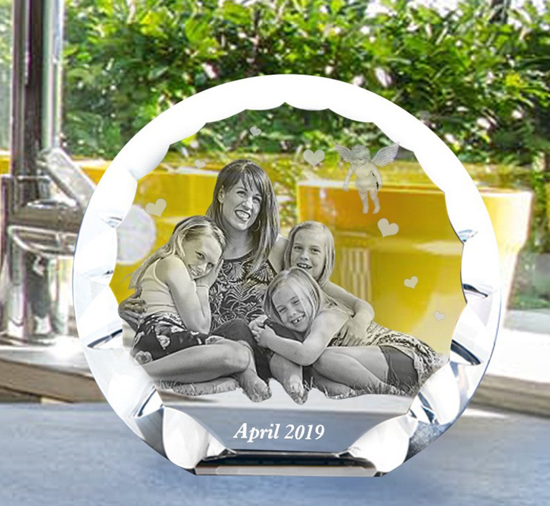 Laser Engraved Crystal Photo Block, Circular Photo Stand Crystal With ...