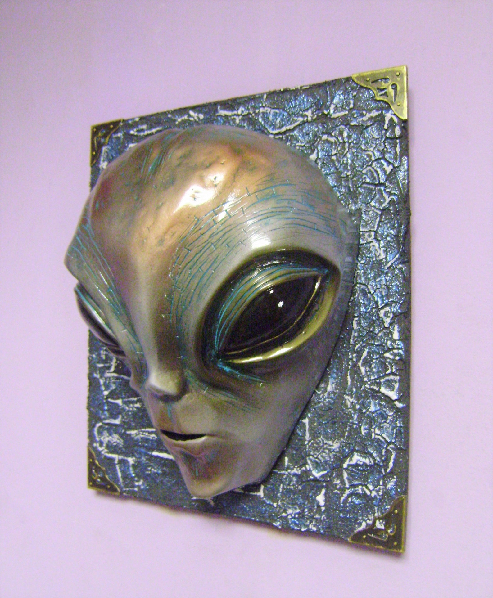 Alien decor art Alien head sculpture Alien sci fi figurine | Etsy