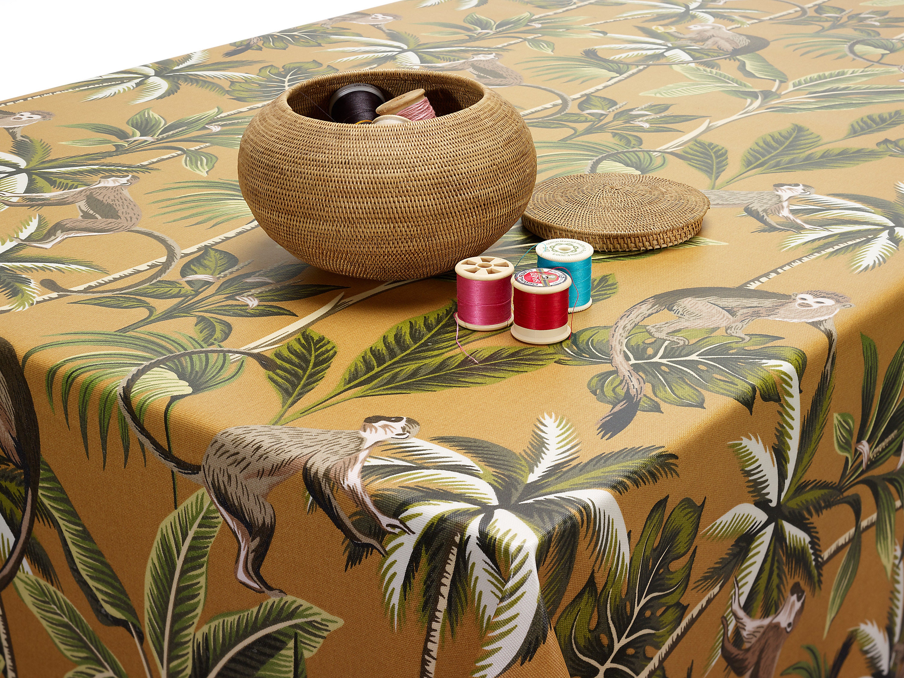 Oilcloth Wipe Clean Outdoor Garden Tablecloth With Silver 5cm *PARASOL ...