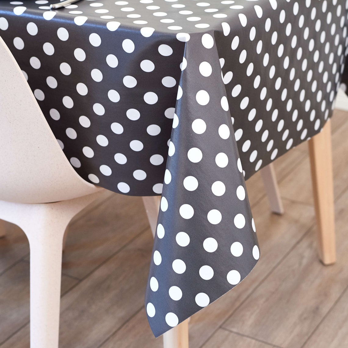 PVC Vinyl Wipe Clean Tablecloth - Smoke Grey & White Polka Dot - Round ...