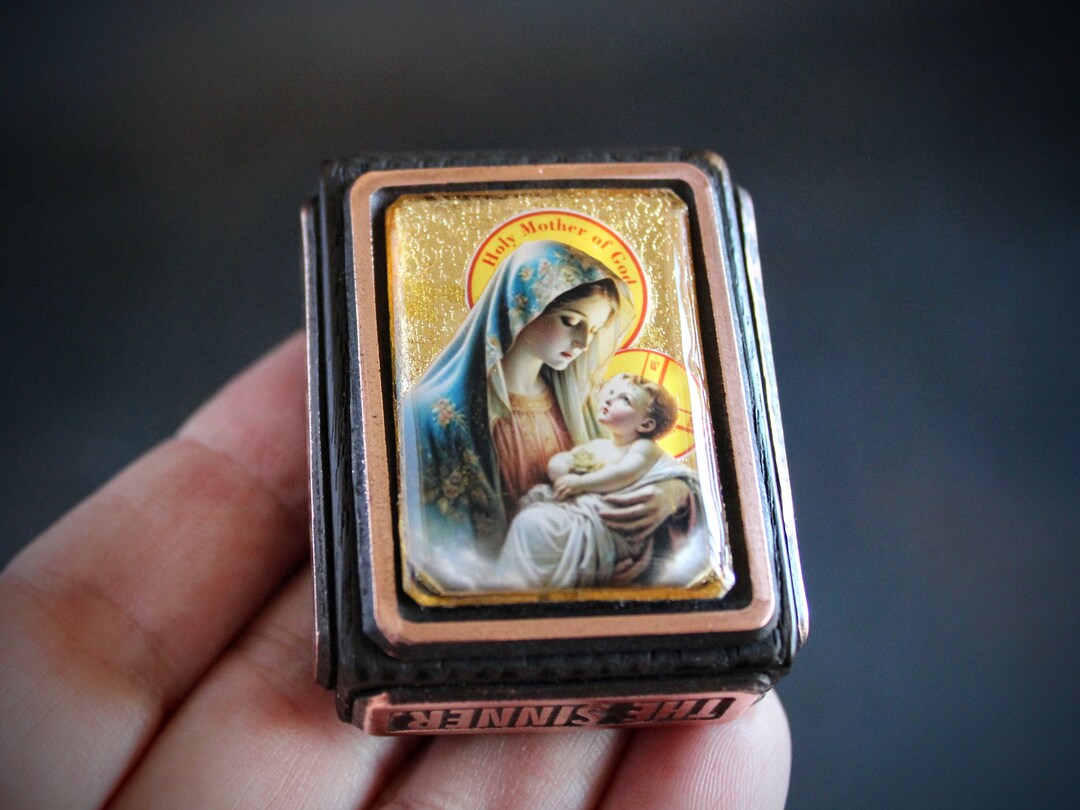 Virgin Mary Pocket Icon: Catholic Religious Gift (3,8 Cm X 4,8 Cm) - Etsy