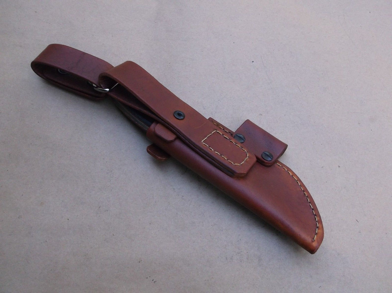 ESEE 4 Handmade Leather Dangler Loop and Firesteel Side Carry Sheath ...